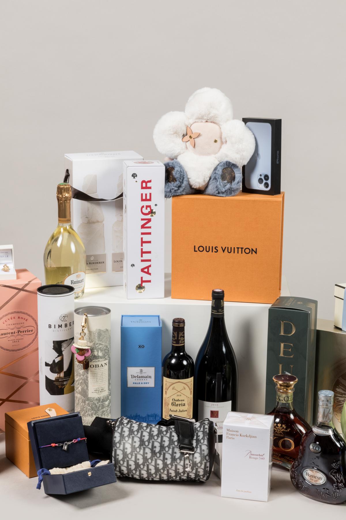 VENTE CARITATIVE au profit de la FONDATION FREDERIC GAILLANNE